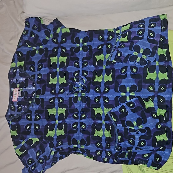 koi | Tops | Koi Scrub Top | Poshmark